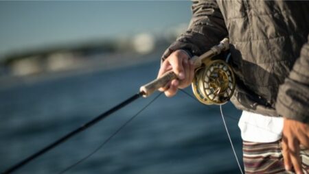 5 Best Saltwater Fly Rods (2023 Buying Guide) - Perfect Captain